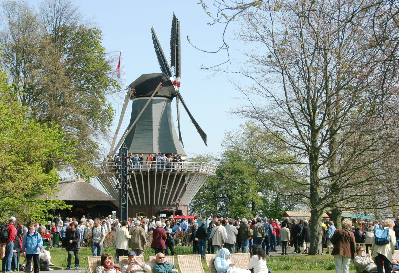 Keukenhof – Most complete tourist guide of Holland